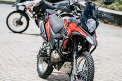 AKT TT DS 200 llega a Colombia: Precio y características